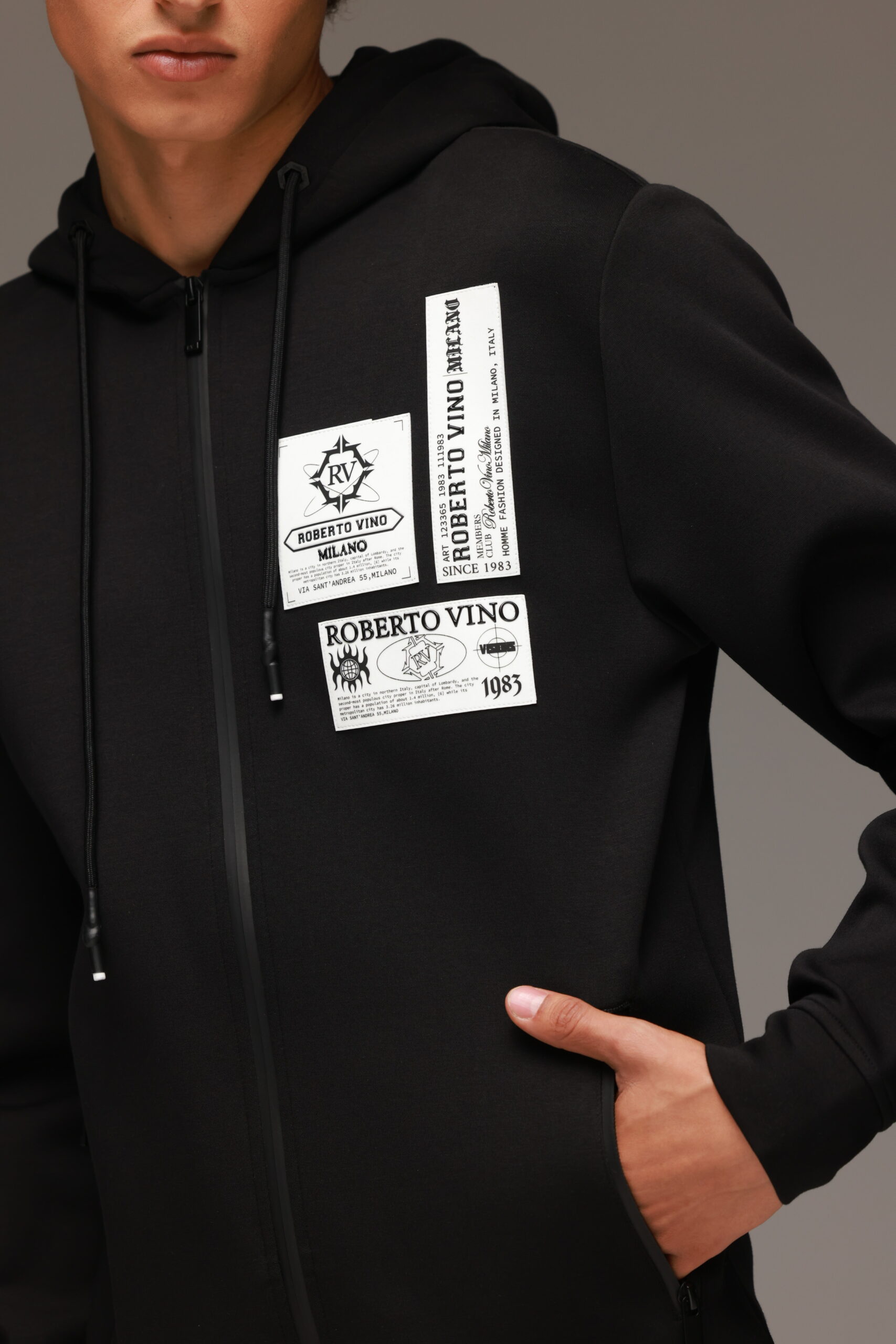 חליפת טרנינג ROBERTO VINO - Corner2